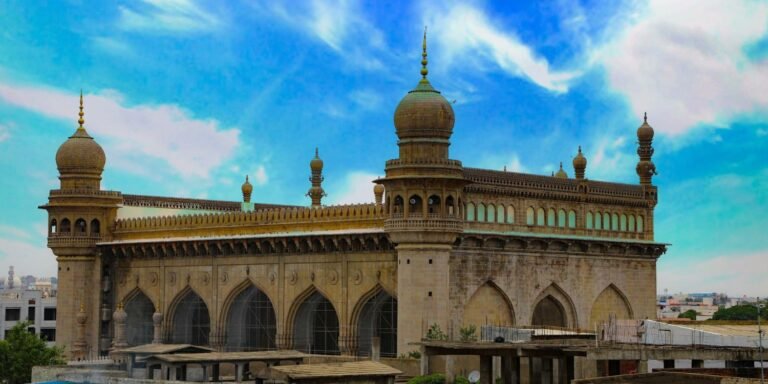 Discovering 34 Famous Places in Hyderabad