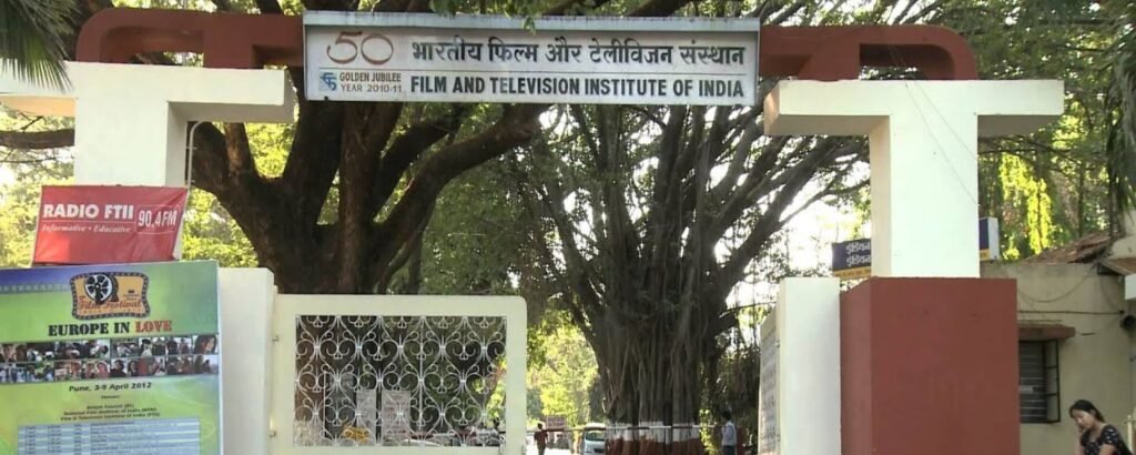 Famous 30 Places to Visit in Noida are a marvel