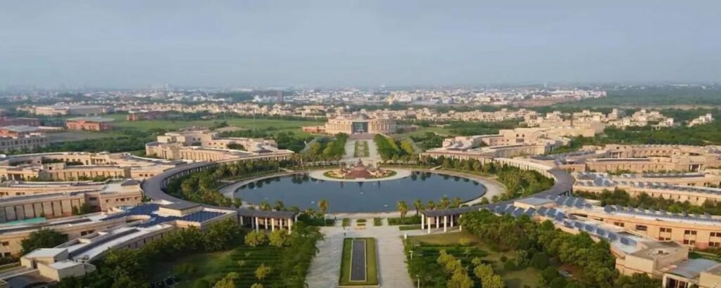 Famous 30 Places to Visit in Noida are a marvel
