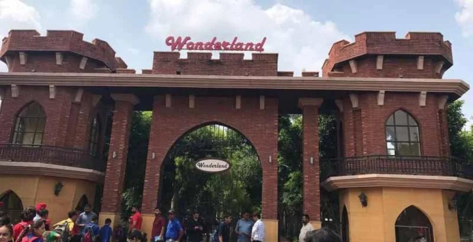 Inside Wonderland Jalandhar Attractions, Rides, and Entertainment