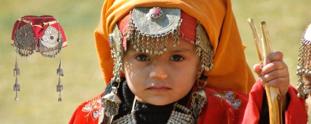 Adorned in Elegance The Allure of Kashmir Dressing Style