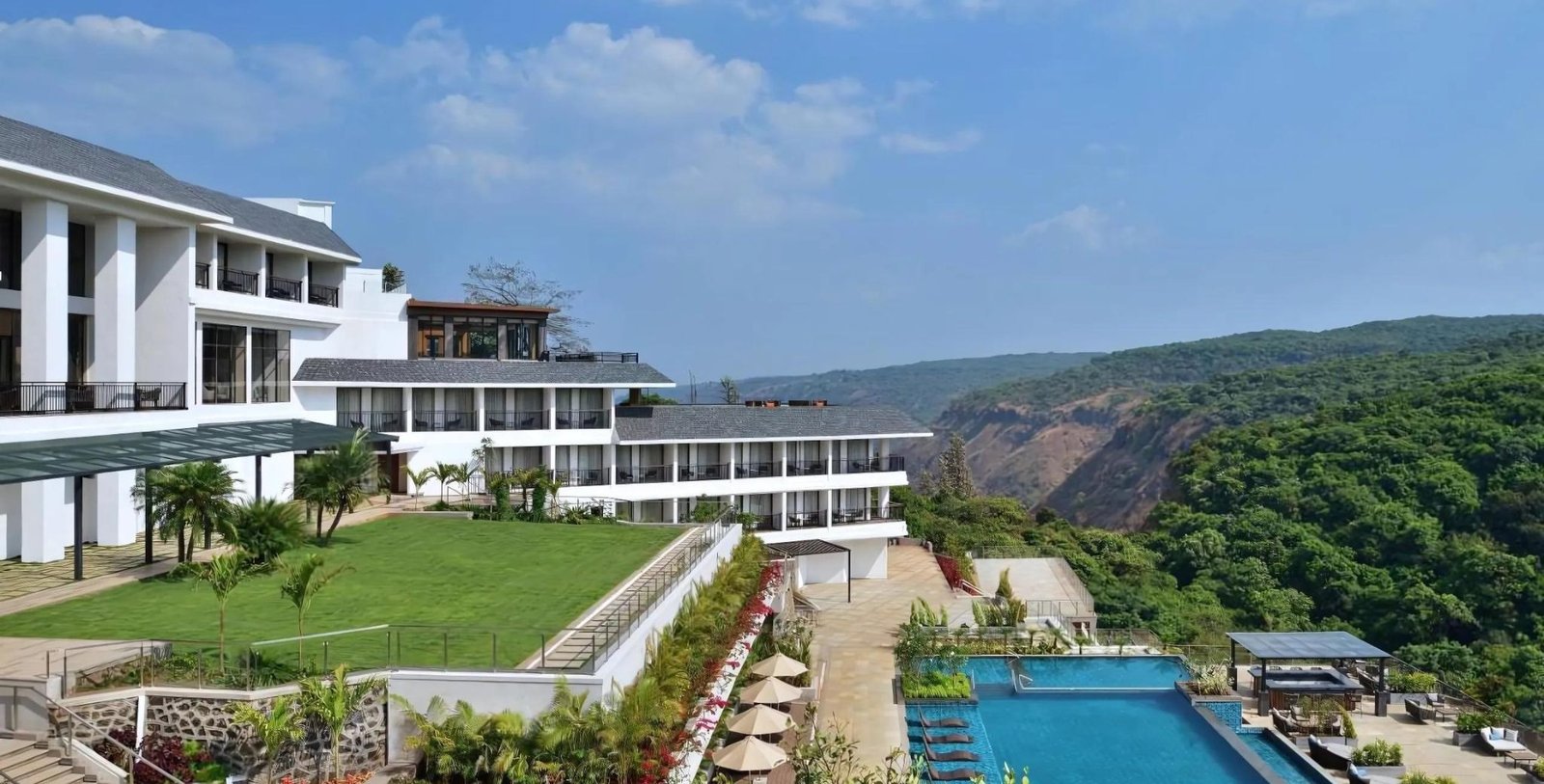 Romantic Mahabaleshwar Hotels for a Perfect Getaway